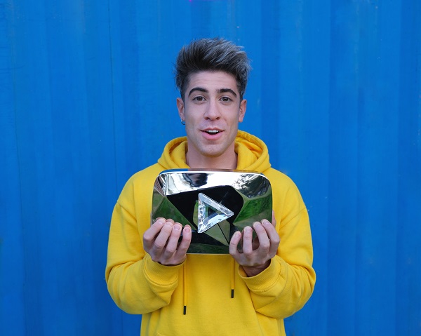Alejo Igoa, el argentino con el canal de Youtube más visto de ...